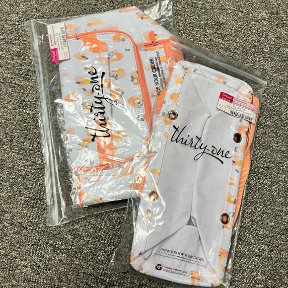 thirty-one | Kitchen | Thirty One Bucket Bag And Tiny Utility Tote Set ...